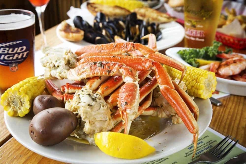 Loggerhead’s Beach Grill - Visit Folly Beach, SC - Official Visitor's ...