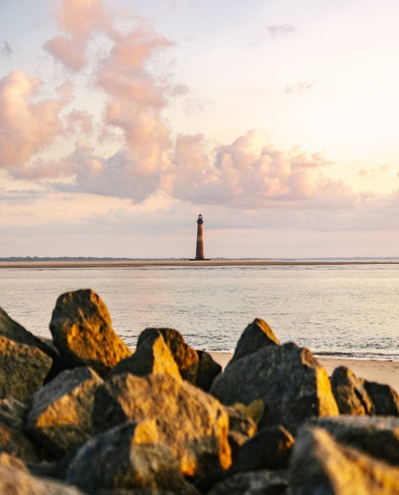 Bowens Island Restaurant - Visit Folly Beach, SC - Official Visitor's ...
