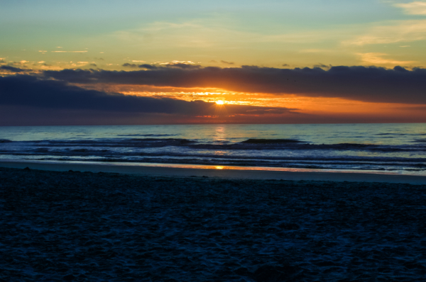 Official Guide to Charleston’s Beach Town | Visit Folly Beach